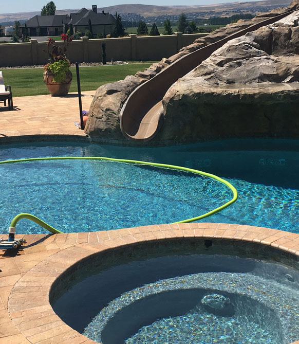 American Pool N' Spas | Liner Replacements